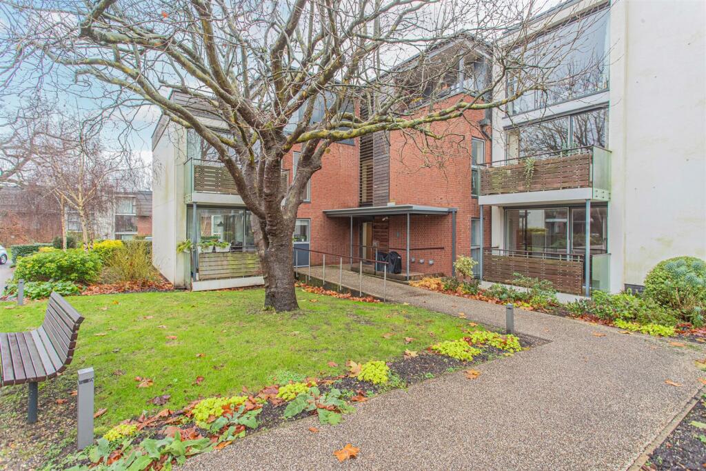 Wadswick Green Luxury Retirement Village In Wiltshire | Rangeford Villages