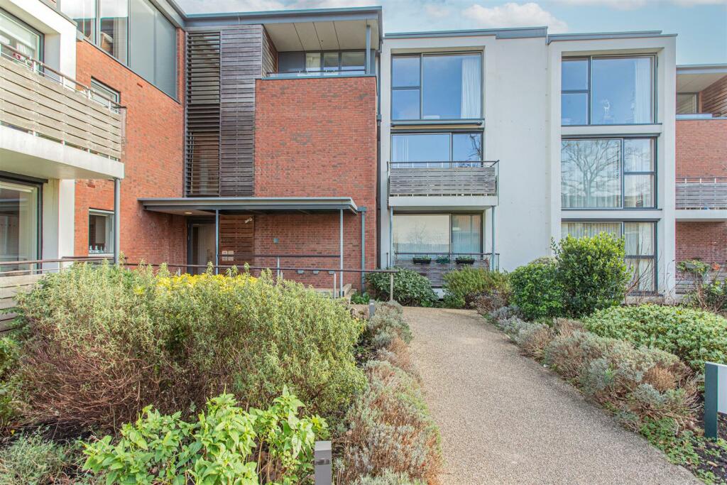 Wadswick Green Luxury Retirement Village In Wiltshire | Rangeford Villages