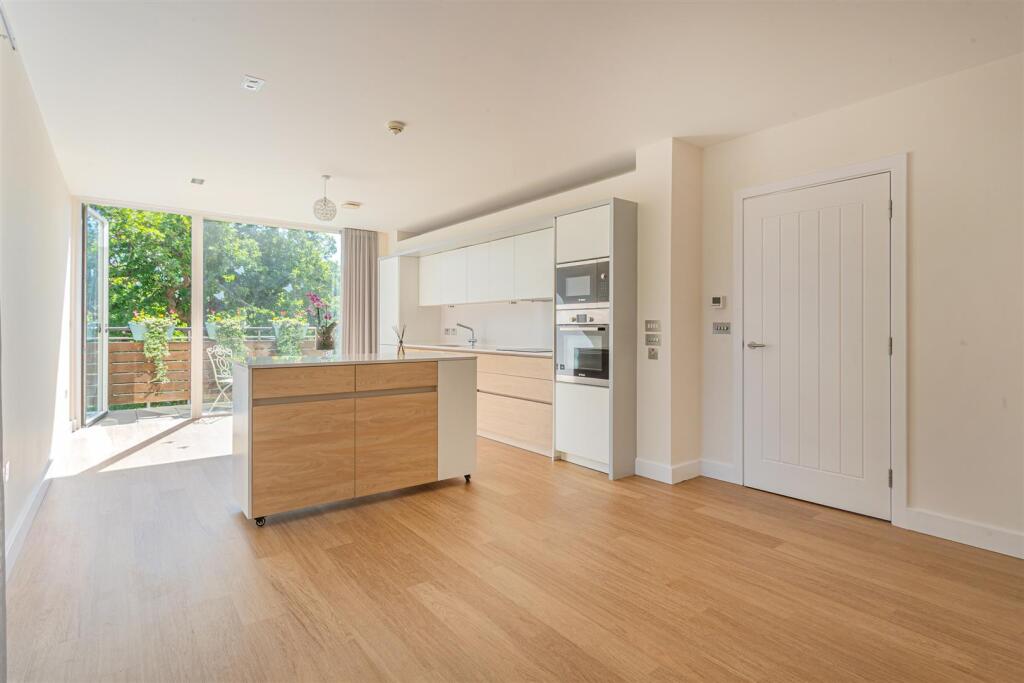 Wadswick Green Luxury Retirement Village In Wiltshire | Rangeford Villages